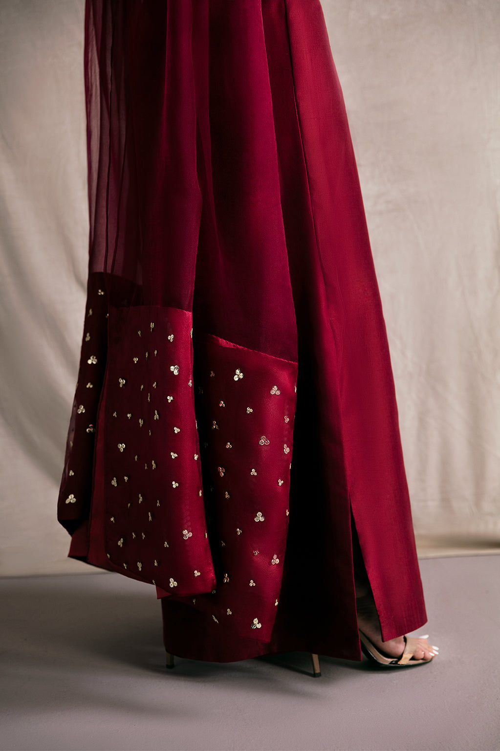 Vintage Rose – Raja Salahuddin